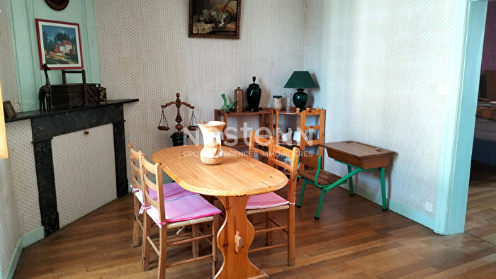 Maison à vendre - Châteauneuf-sur-Sarthe - 9 pièces - 4 chambres