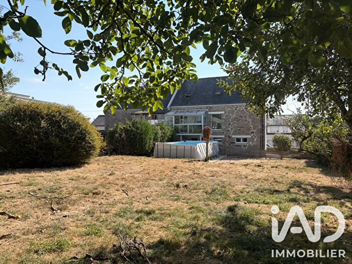 Maison 6 pièces à vendre à Baud