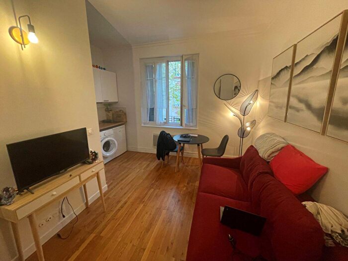 Le Grand Trou, Lyon 8ème arrondissement : Appartement 1 pièce à louer