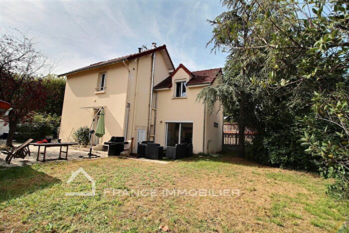 Maison à vendre - Saint-Maur-des-Fossés, Adamville - 8 pièces - 5 chambres