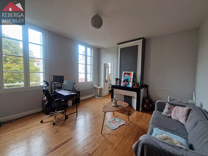 Appartement à louer - Castres, Centre-ville - 2 pièces - 1 chambre