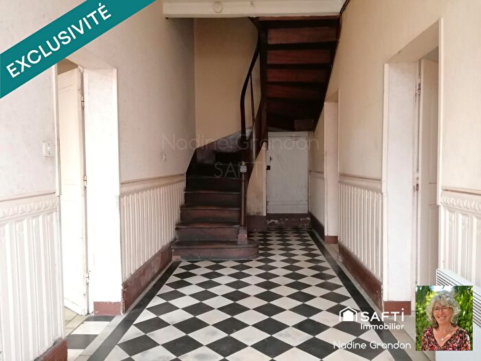Chalais - Maison 5 pièces à vendre