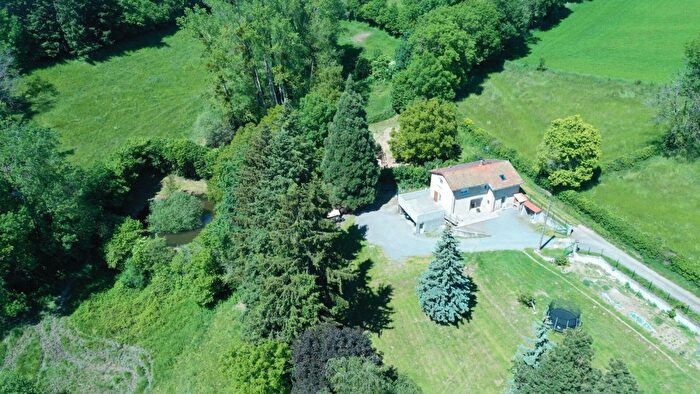 Maison 4 pièces à vendre à Bussières