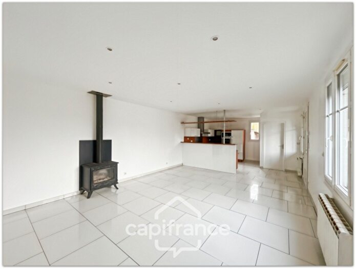 Maison 5 pièces à vendre à Saint-Hilaire-du-Harcouët