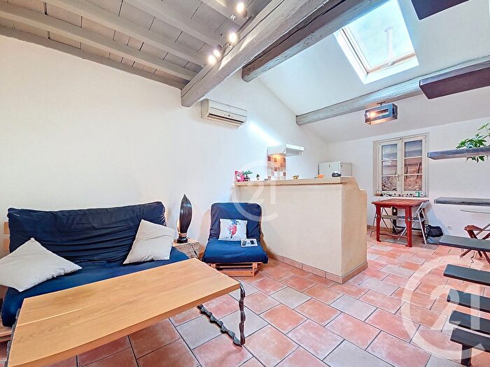 Appartement à vendre - Arles, Centre-ville - 3 pièces - 2 chambres