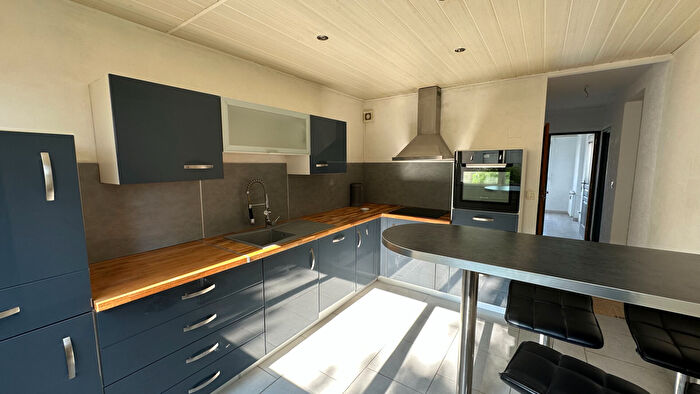 Appartement à vendre - LIsle-sur-le-Doubs - 4 pièces - 3 chambres