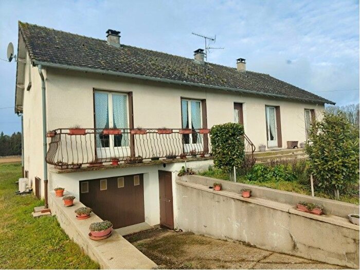 Maison à vendre - Saint-Jory-de-Chalais - 6 pièces - 3 chambres