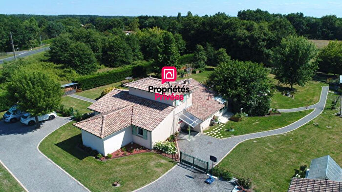 Maison 8 pièces à Bazas, à vendre