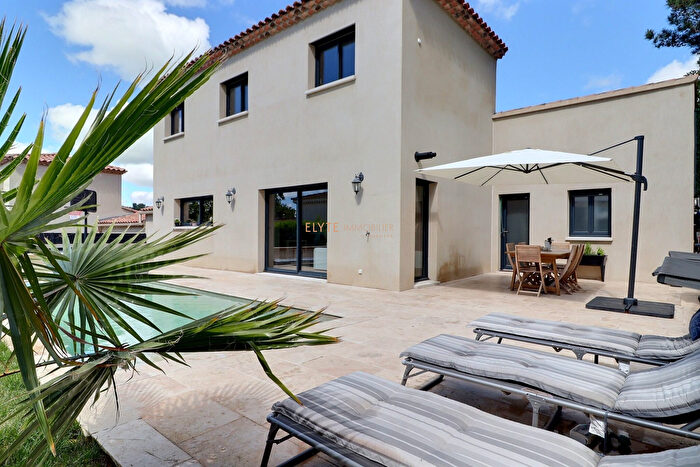 Saint-Chamas : Maison 5 pièces à vendre