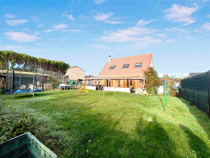 Maison à vendre - Ébersviller - 6 pièces - 4 chambres