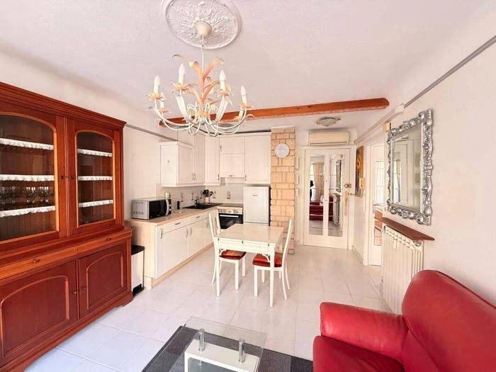 Hippodrome-Kennedy, Cagnes-sur-Mer : Appartement 2 pièces à louer