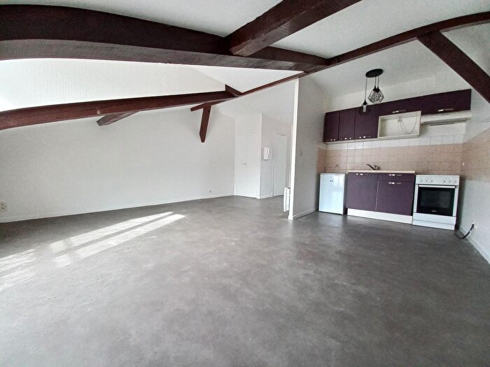 Appartement à louer - Millau, Jean Jaurès - 2 pièces - 1 chambre