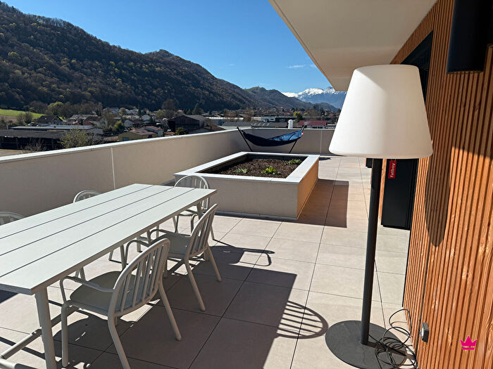 Appartement à vendre - Le Versoud - 5 pièces - 4 chambres