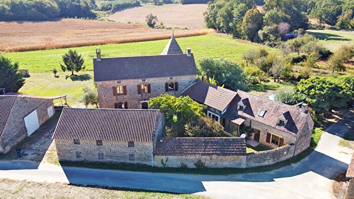 Maison 13 pièces à vendre à Saint-Geniès