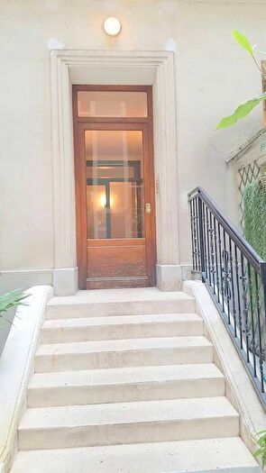 Appartement à louer - Chaillot, Paris ème arrondissement - 1 pièce