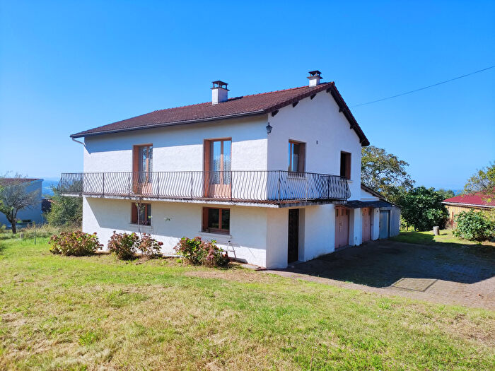 Maison à vendre - Thiers - 4 pièces - 3 chambres