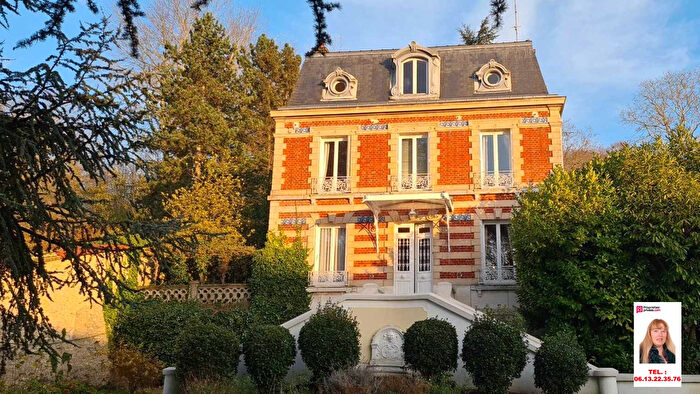 Maison à vendre - Chaumont-en-Vexin - 6 pièces - 4 chambres