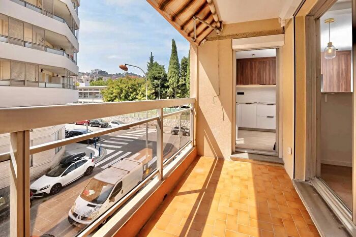 Appartement 4 pièces à vendre à Nice, Vernier