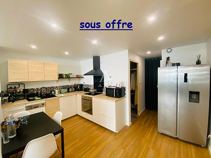 Maison à vendre - Vendin-le-Vieil - 3 pièces - 2 chambres