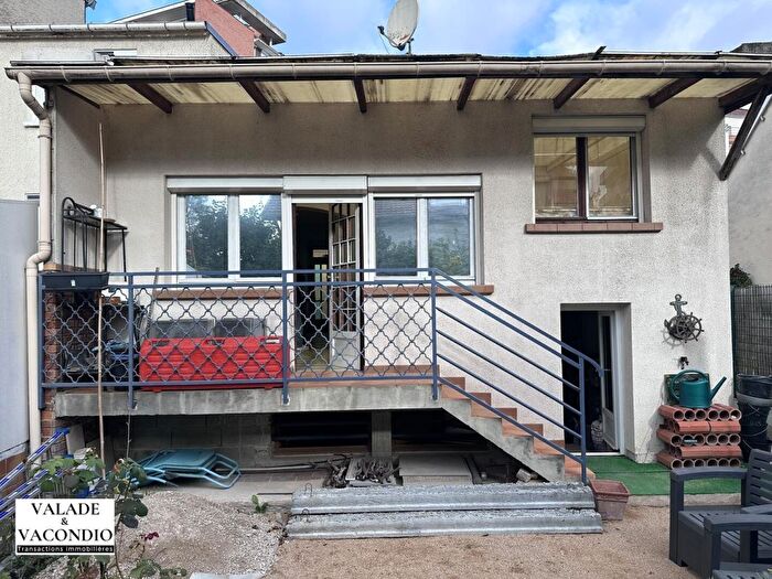 Maisons à vendre et appartements à louer - 3