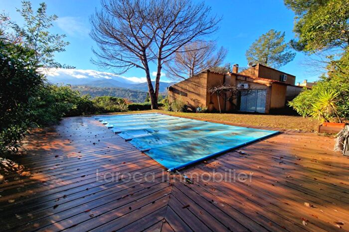 Maison à vendre - Reynès - 7 pièces - 4 chambres