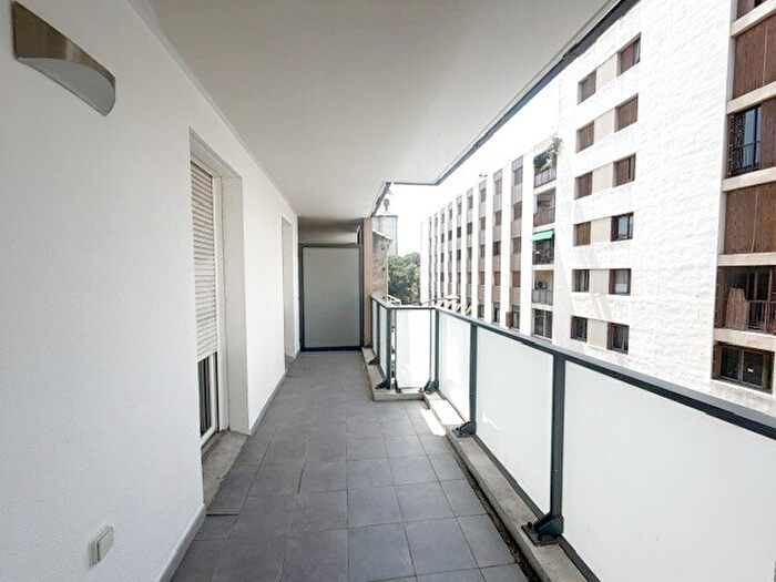 Marseille 4ème, Les Chartreux : Appartement 3 pièces à vendre