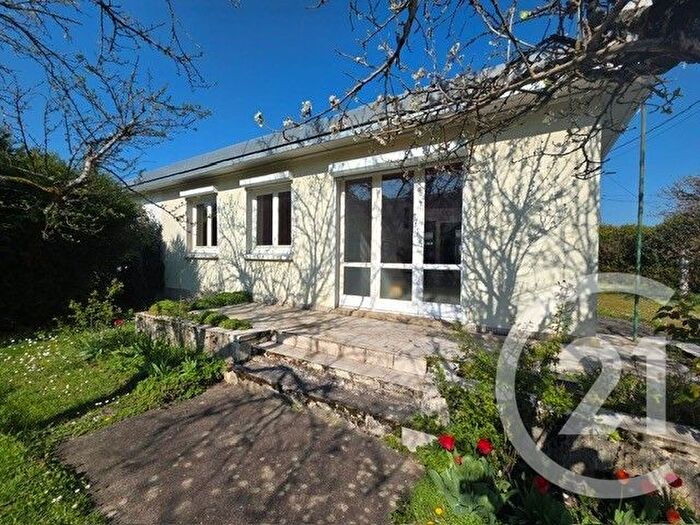 Maison à vendre - Souppes-sur-Loing - 4 pièces - 3 chambres