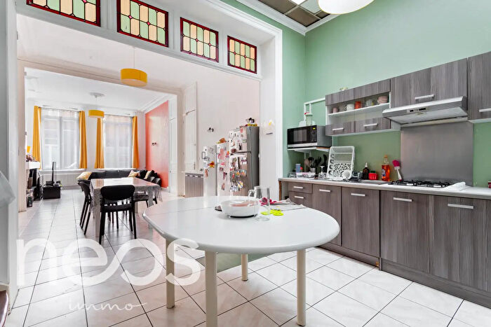 Tourcoing, Centre-ville - Maison 9 pièces à vendre