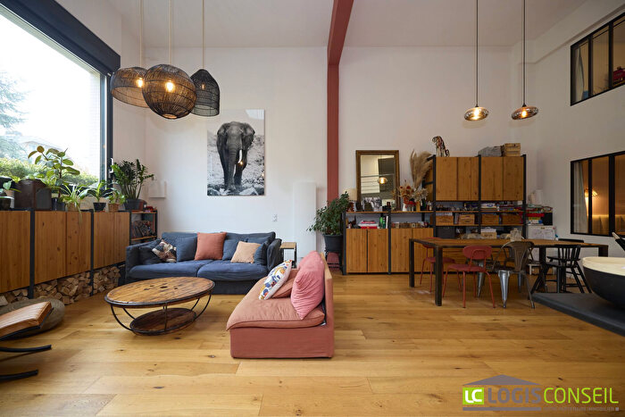 Appartement 6 pièces à vendre - Châtillon
