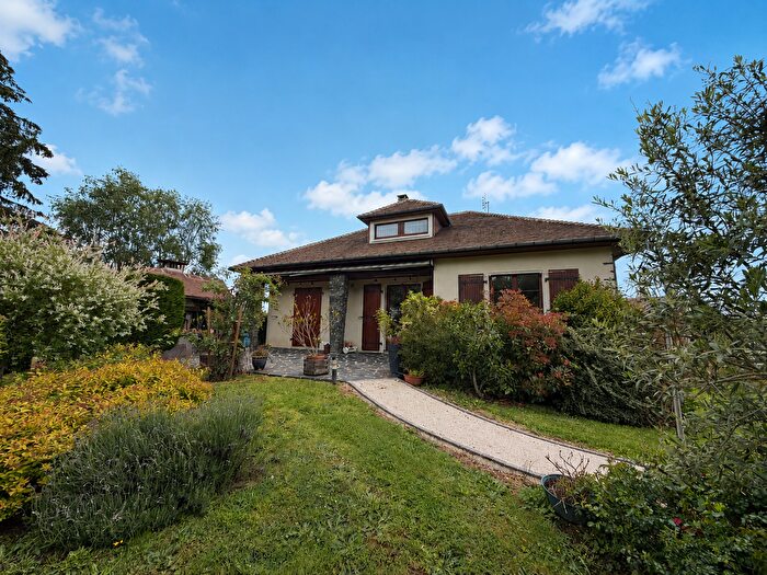 Thevet-Saint-Julien : Maison 7 pièces à vendre