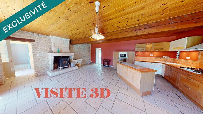 Maison à vendre - Saint-Denis-du-Pin - 7 pièces - 3 chambres