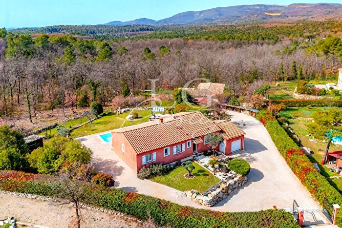 Maison à vendre - Callian - 5 pièces - 4 chambres