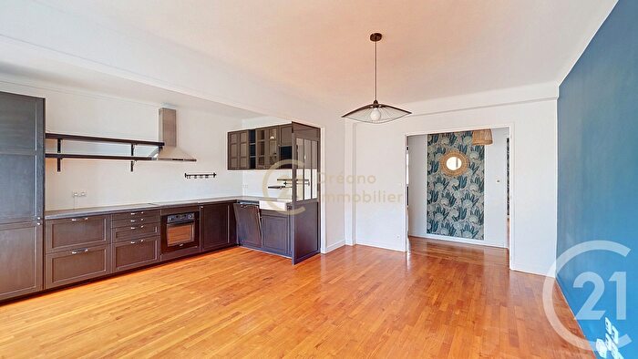 Appartement 3 pièces à vendre - Quartiers Centre, Centre-ville