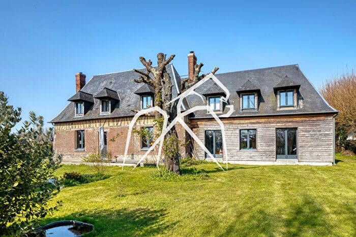 Maison à vendre - Saint-Ouen-du-Breuil - 8 pièces - 5 chambres