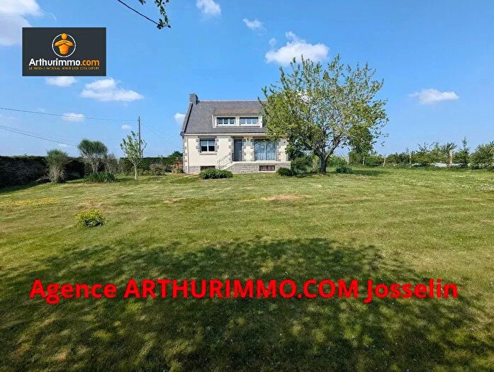 Maison à vendre - Pleugriffet - 7 pièces - 5 chambres