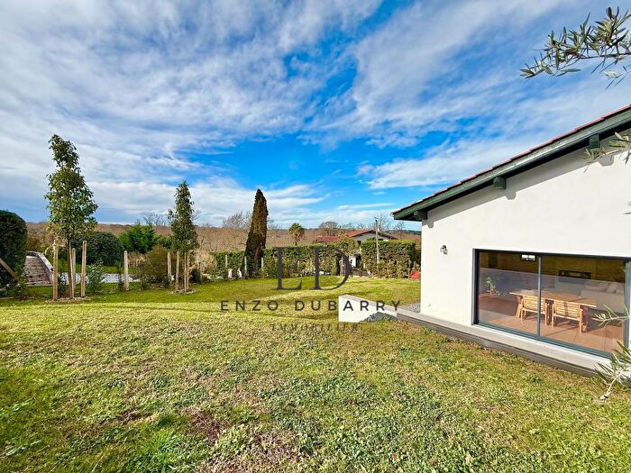 Maison à vendre - Ahetze - 5 pièces - 4 chambres