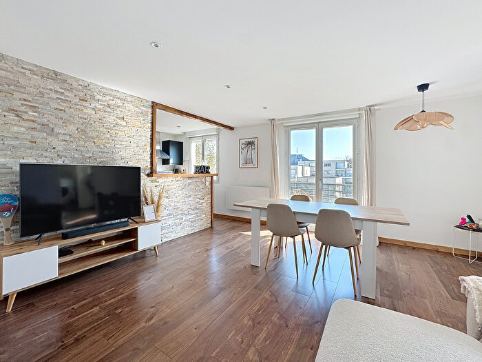 Décines-Charpieu, La Soie Montaberlet - Appartement 3 pièces à vendre