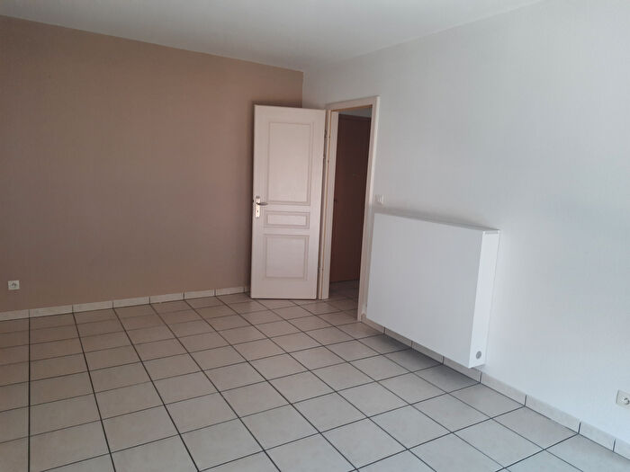 Appartement à louer - Staffelfelden - 2 pièces - 1 chambre