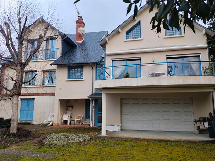 Maison à vendre - Nonancourt - 7 pièces - 6 chambres