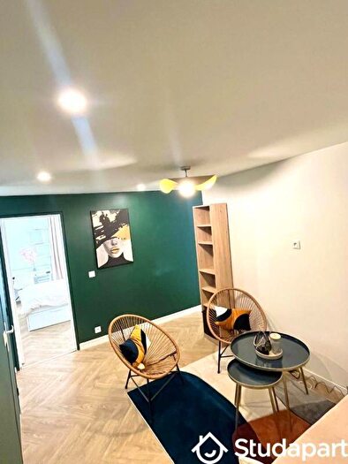 Appartement à louer - Sud, Saint-Denis - 1 pièce - 4 chambres