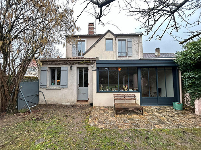 Maison à vendre - Bourron-Marlotte - 5 pièces - 3 chambres