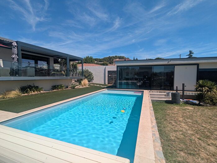 Maison 6 pièces à vendre à Saint-Privat-des-Vieux