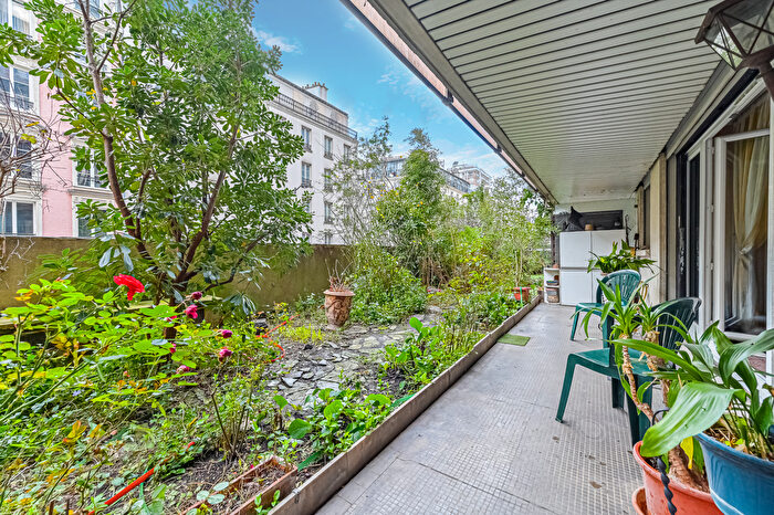 Appartement à vendre - Paris e , Léon-Blum, Folie-Regnault - 5 pièces - 3 chambres