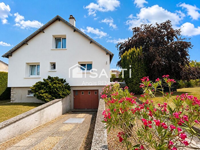 Saint-Rémy-sur-Avre - Maison 6 pièces à vendre