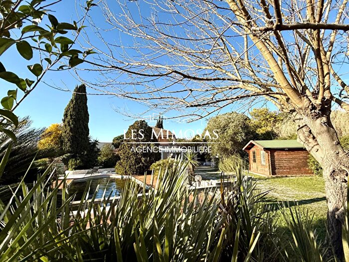 Maison à vendre - Fréjus, Villeneuve - 9 pièces - 3 chambres