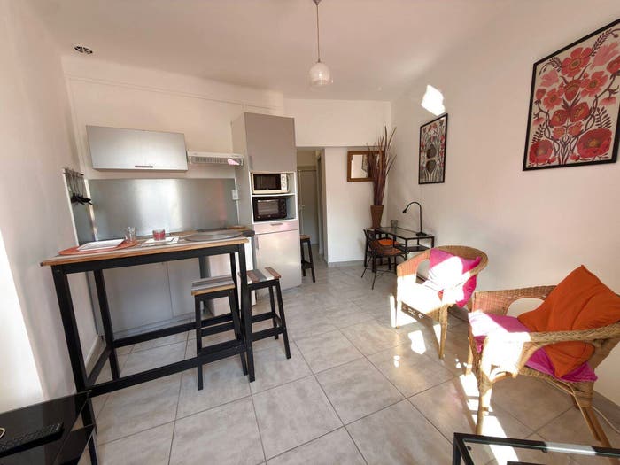 Appartement 2 pièces à Nîmes, à louer