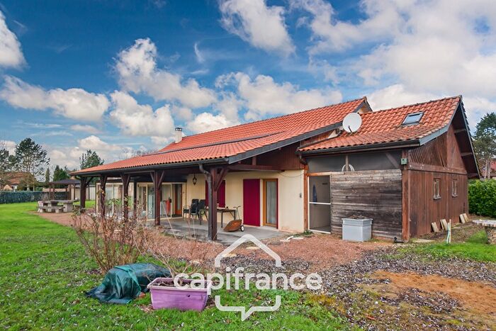 Maison à vendre - Saillenard - 5 pièces - 3 chambres