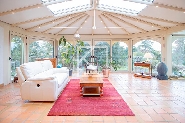 Maison à vendre - La Tessoualle - 8 pièces - 5 chambres