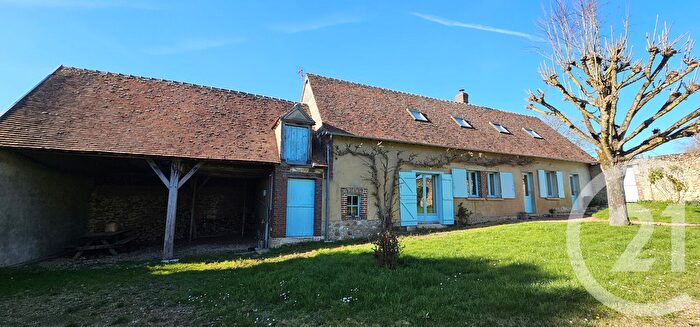 Maison à vendre - Alluyes - 5 pièces - 4 chambres