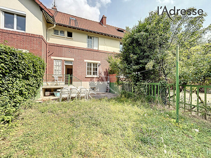 Maison à vendre - Suresnes, Cité Jardins - 3 pièces - 2 chambres